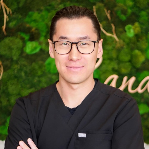 Meet Our Team | Landmark Dental